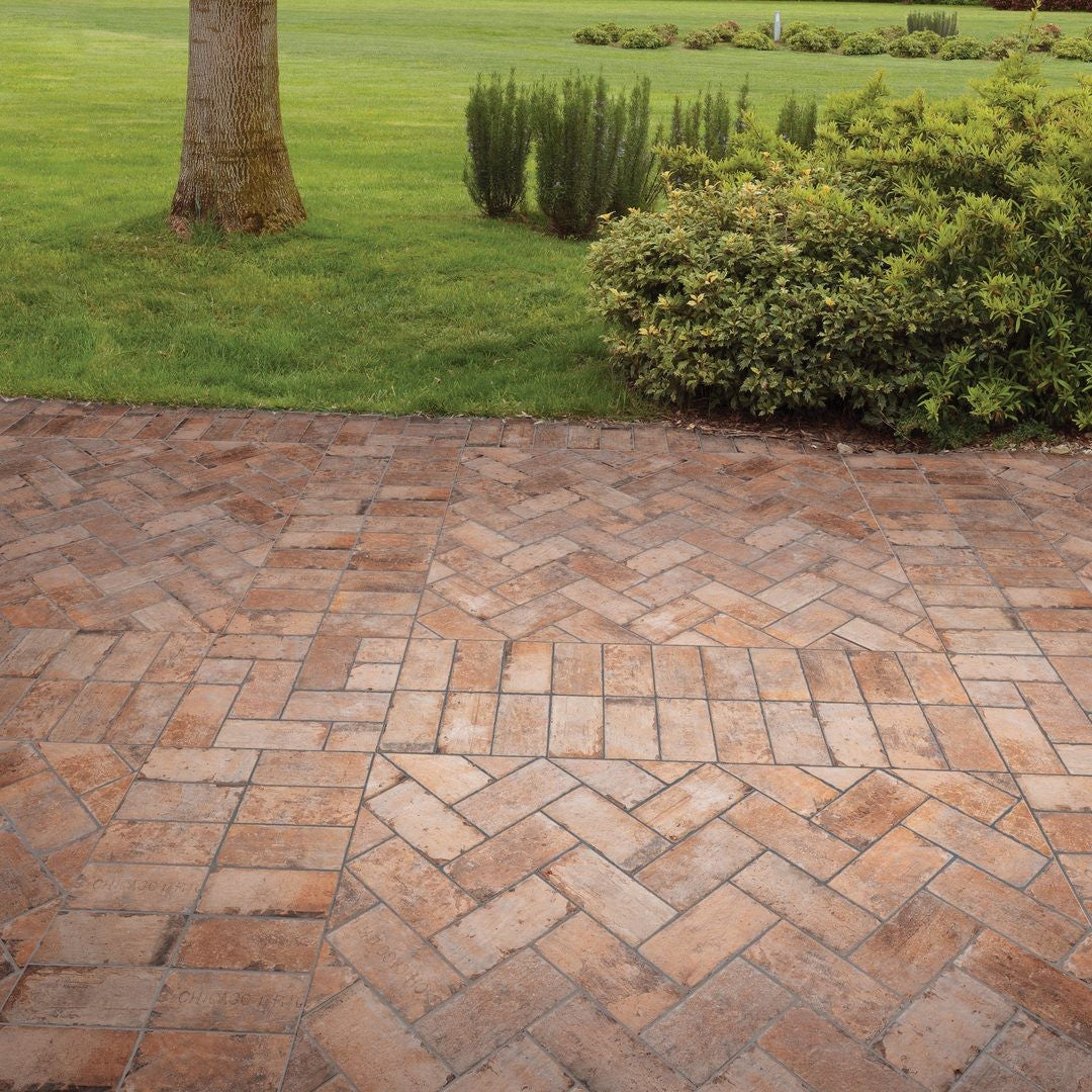Tesoro Chicago Brick 8" x 16" Pressed Porcelain Tile